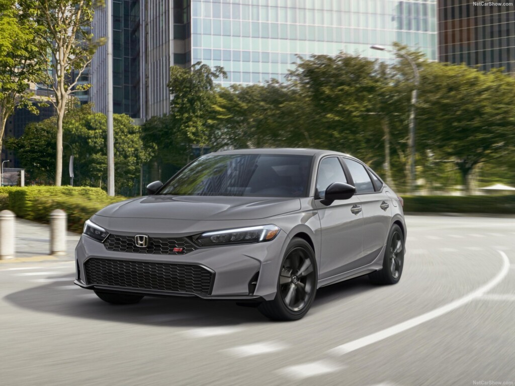 2025 Honda Civic Review: Stunning Interior, Impressive Specs, Bold ...