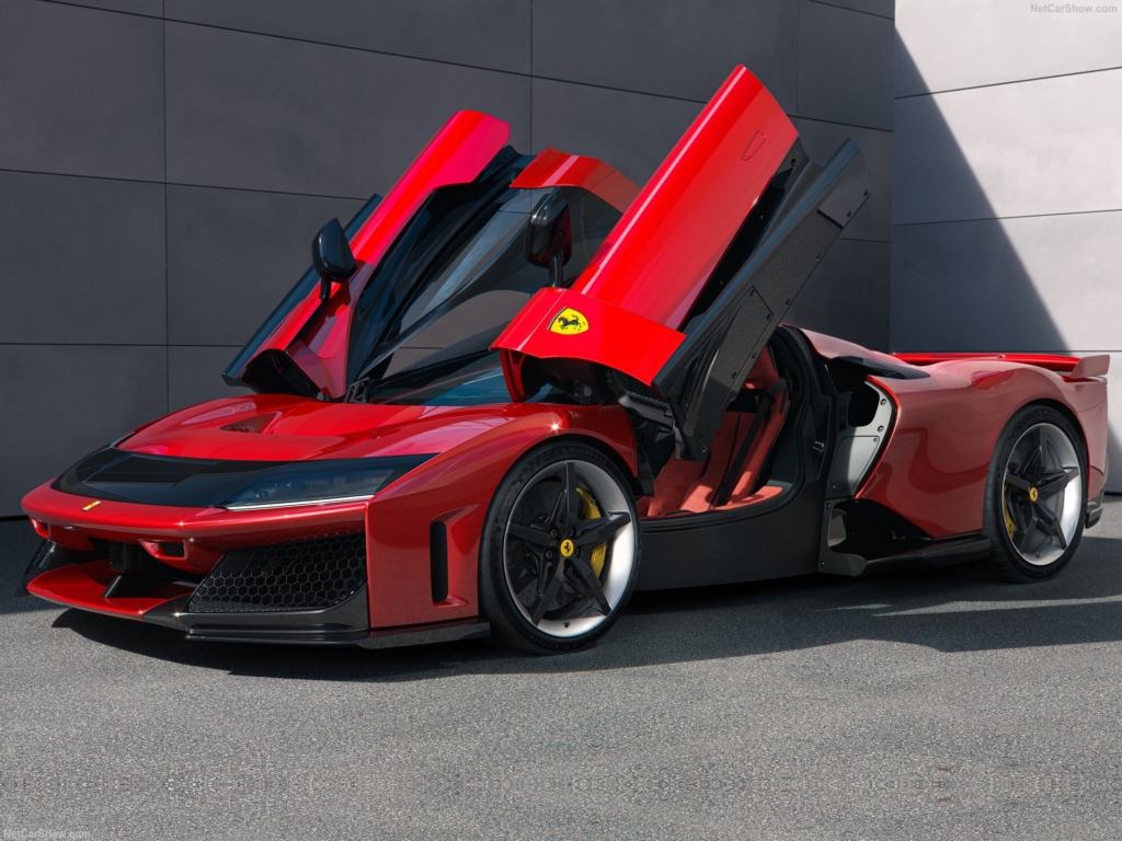 2025 Ferrari F80: Stunning Hypercar Redefining Speed, Luxury & Innovation