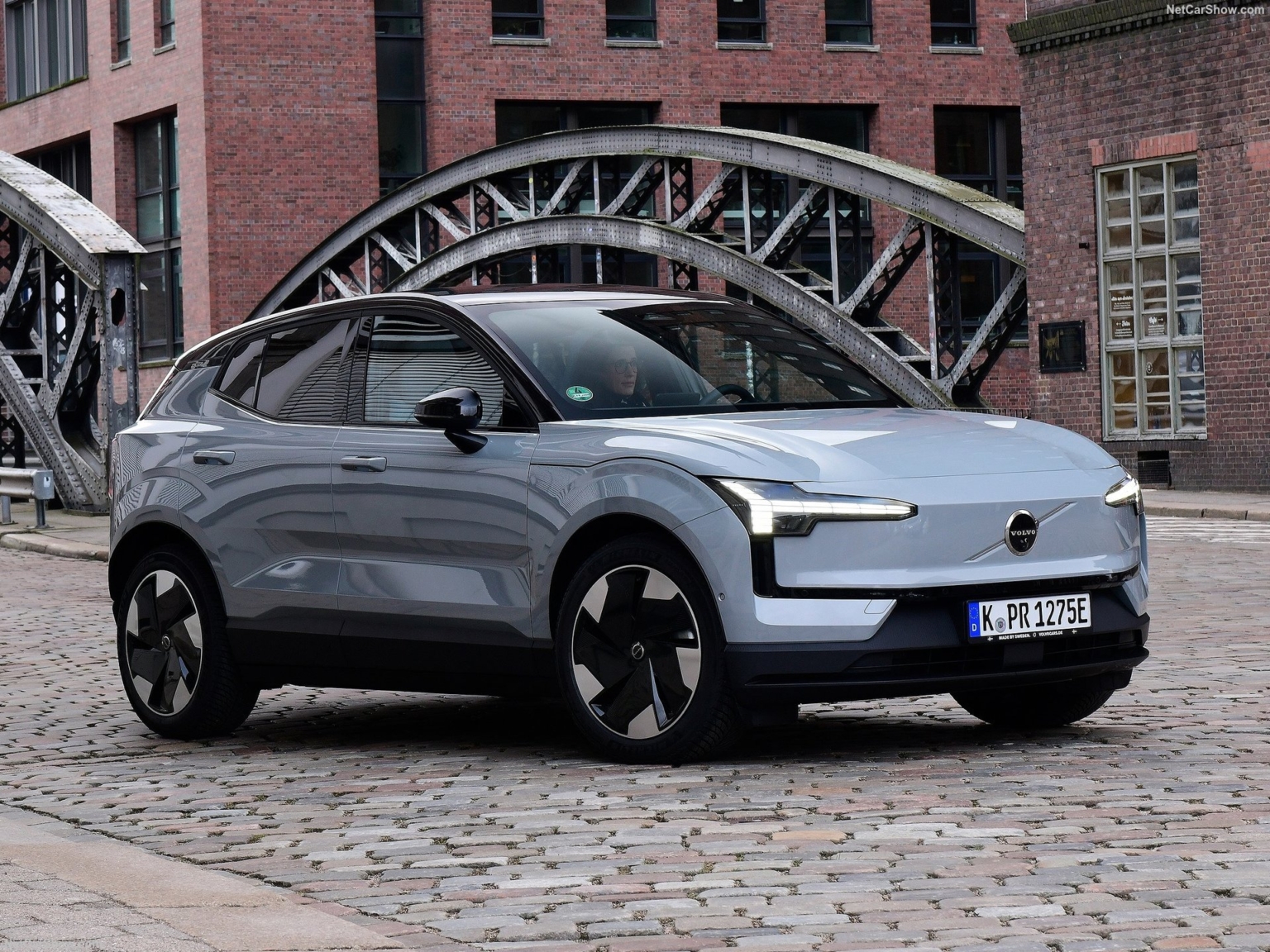 2025 Volvo EX30 – 11 Amazing Reasons This Compact EV Is A Game-Changer